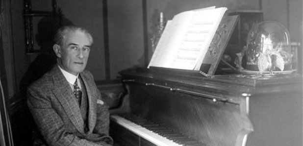 The best classical music for piano left hand - Classic FM